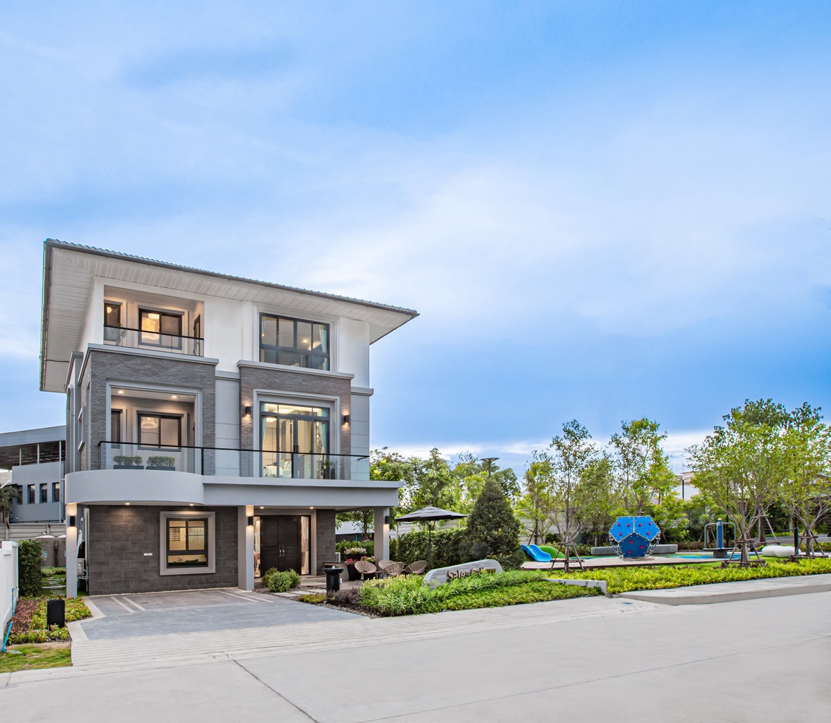 “ศุภาลัย” ส่ง เอสเซ้นส์ อ่างศิลา บ้านหรู 3 ชั้น ครบรอบ 10 ปี – Thaicontractor.com